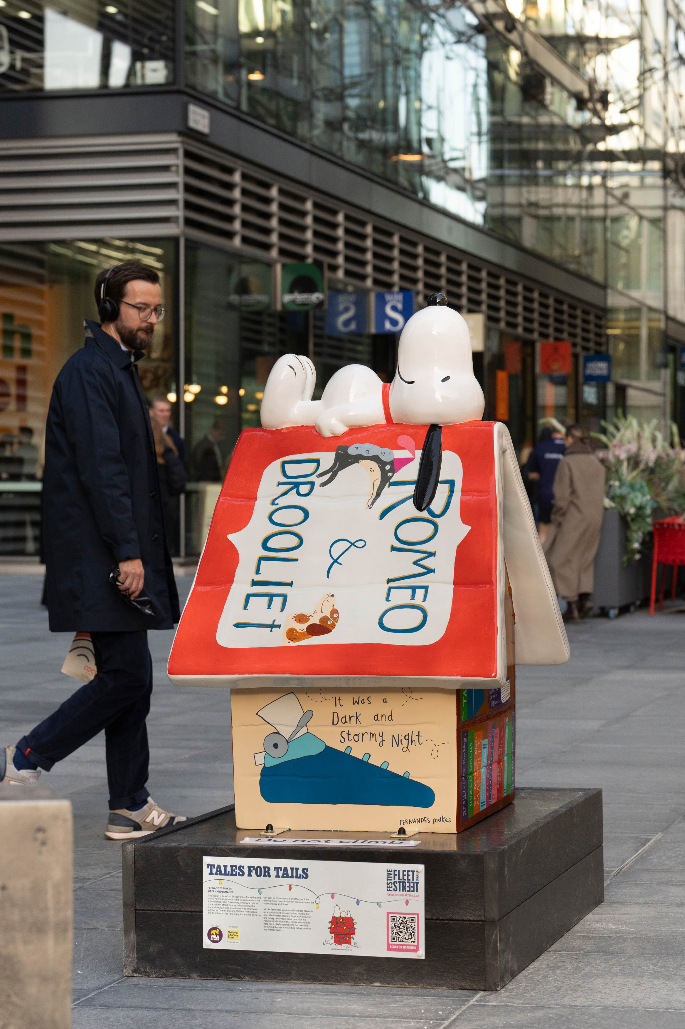 Snoopy Trail - Festive Fleet Street Quarter